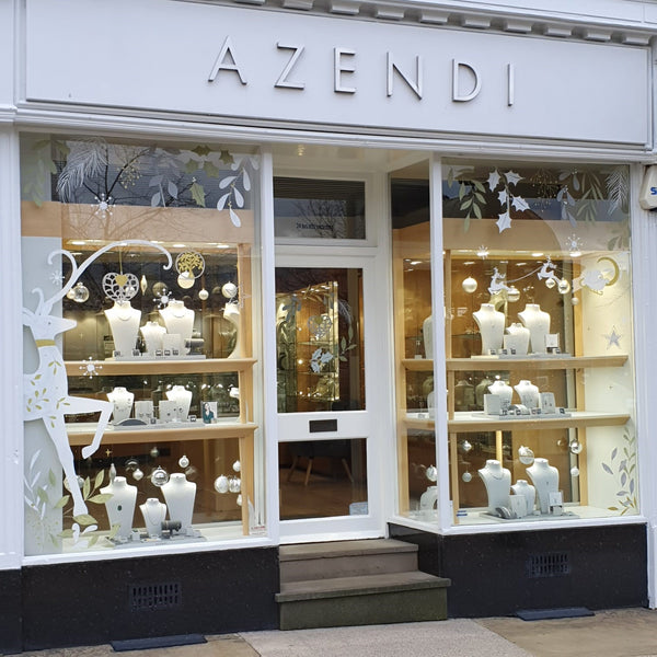 Local Artists Create our Christmas Windows - Azendi